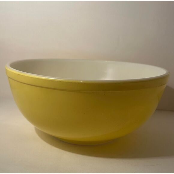 Pyrex | Kitchen | Vintage Pyrex Primary Colors Yellow Mixing Bowl Large ...